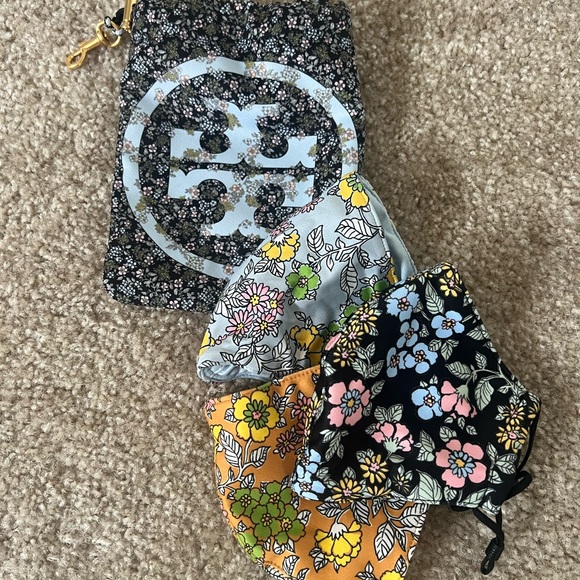 Tory Burch | Accessories | Tory Burch Masks And Storage Pouch | Poshmark